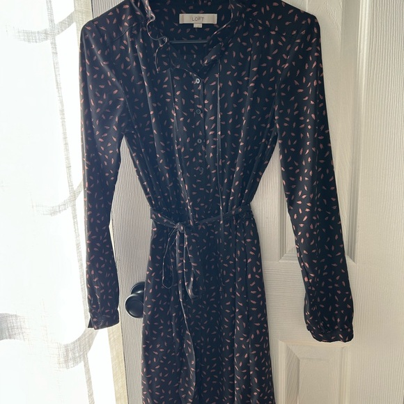 LOFT | Dresses | Loft Long Sleeve Dress With Black And Pink Design ...